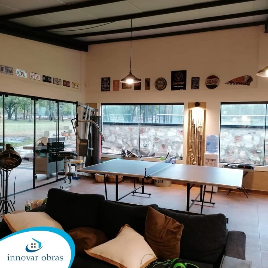 Colocación de vidrios templados - Innovar Obras