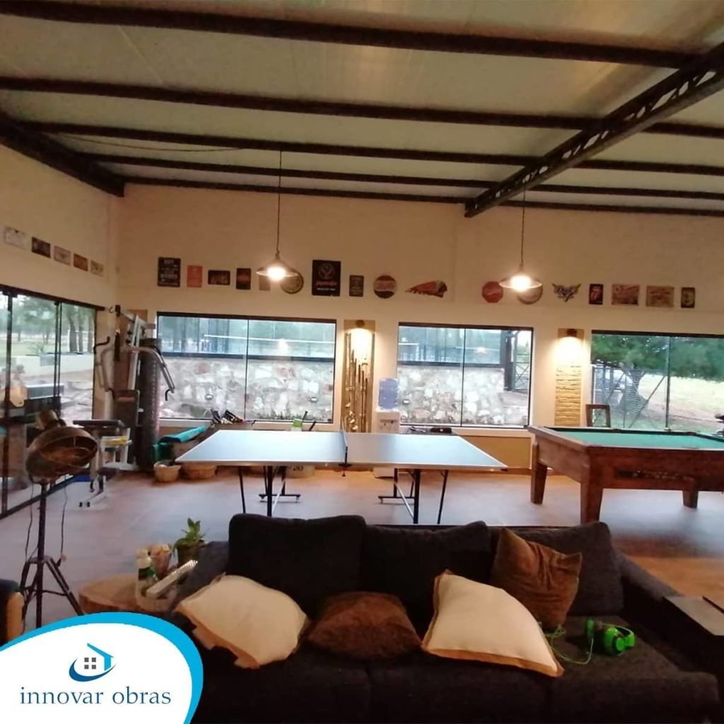 Colocación de vidrios templados - Innovar Obras